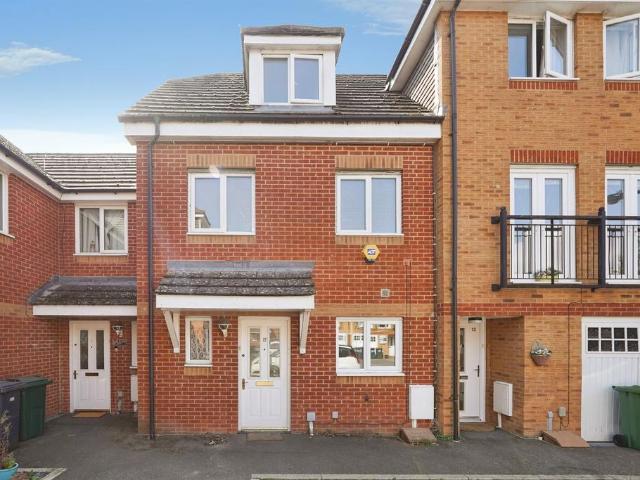 3 bedroom townhouse for sale