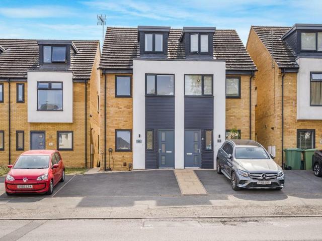 3 bedroom townhouse for sale
