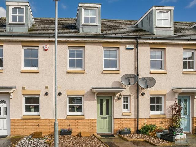 3 bedroom townhouse for sale