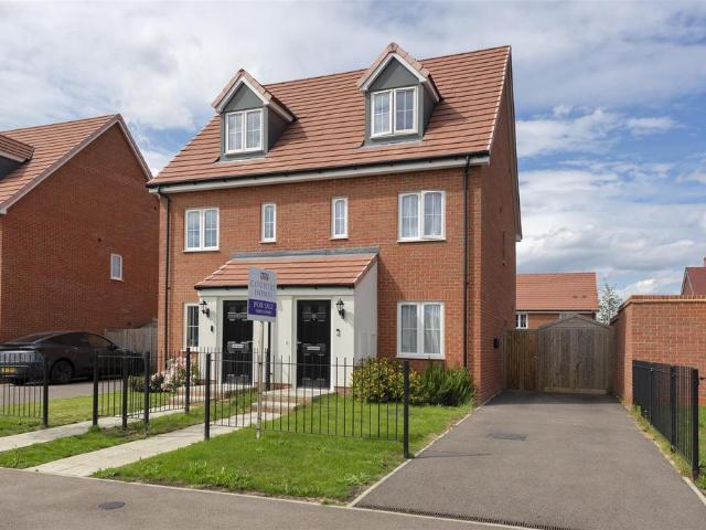 3 bedroom townhouse for sale
