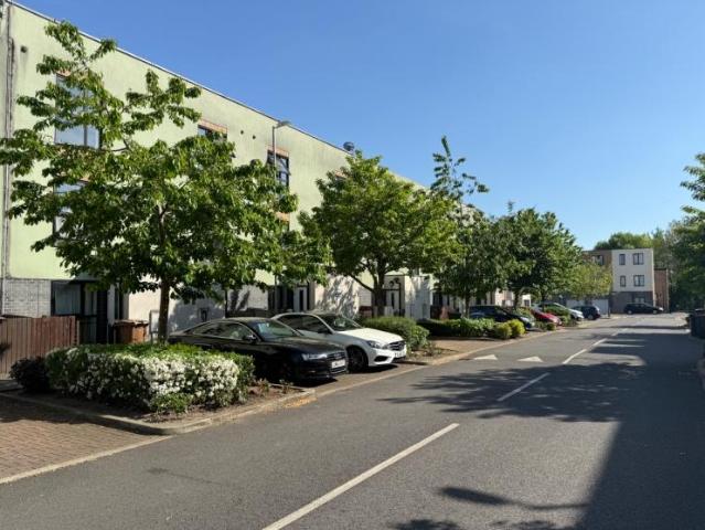 3 bedroom townhouse for sale