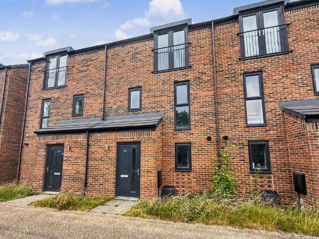3 bedroom townhouse for sale