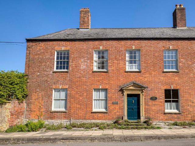 3 bedroom townhouse for sale