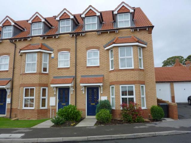 3 bedroom townhouse for sale