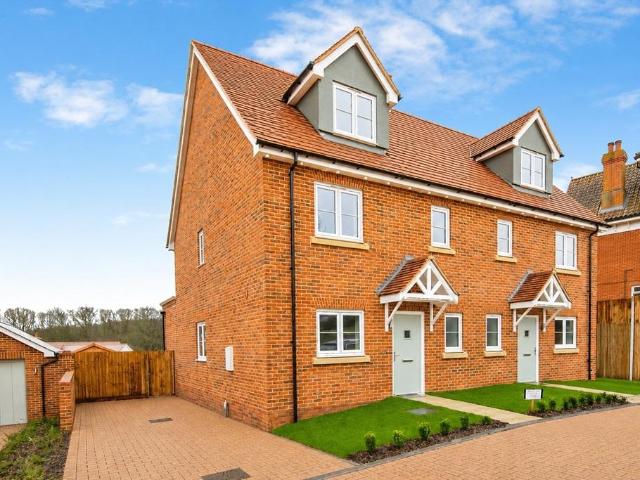 3 bedroom townhouse for sale