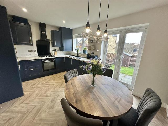 3 bedroom townhouse for sale