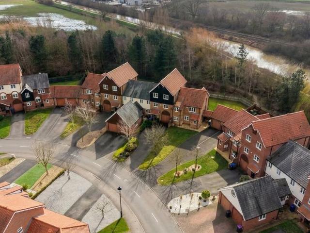 3 bedroom townhouse for sale
