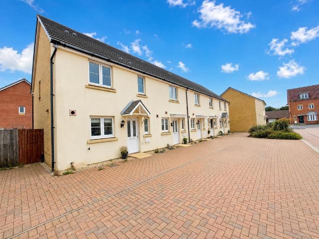 3 bedroom townhouse for sale