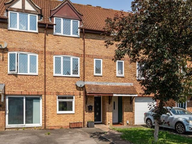 3 bedroom townhouse for sale