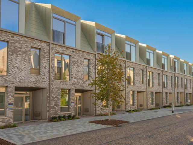 3 bedroom townhouse for sale