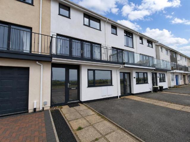 3 bedroom townhouse for sale