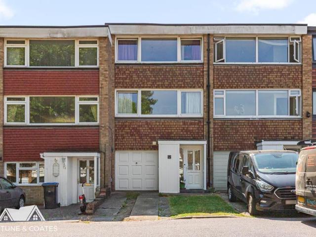 3 bedroom townhouse for sale