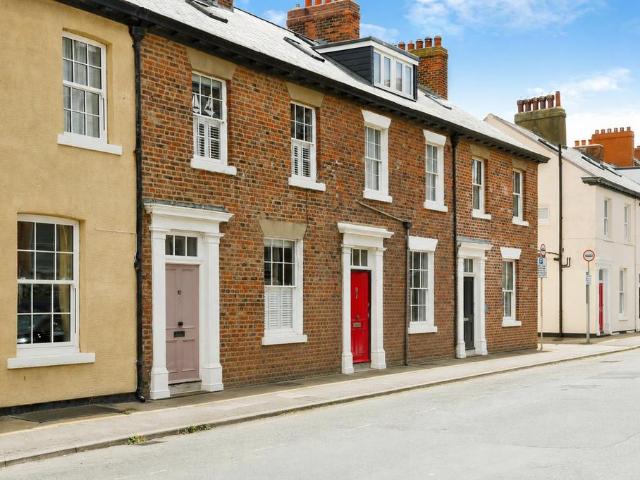 3 bedroom townhouse for sale