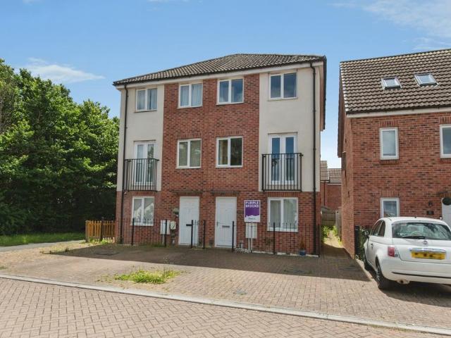3 bedroom townhouse for sale