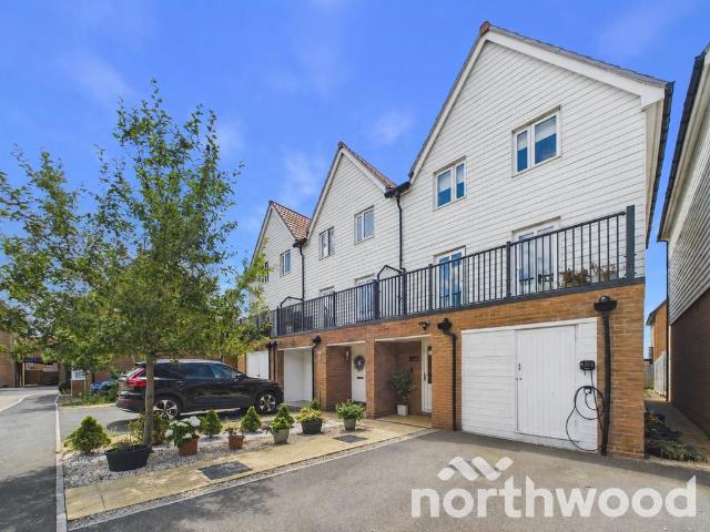3 bedroom townhouse for sale