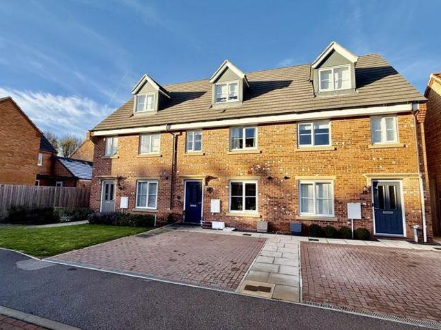 3 bedroom townhouse for sale