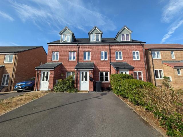 3 bedroom townhouse for sale