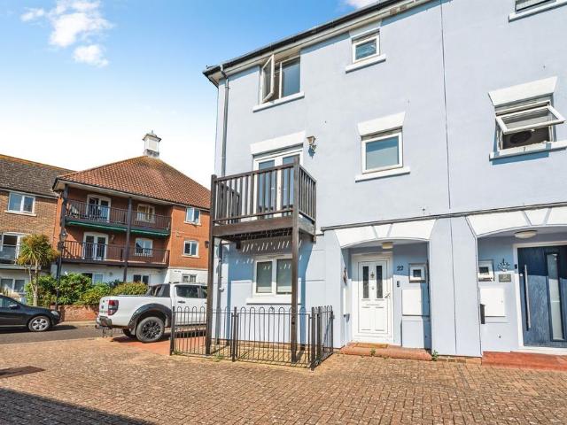 3 bedroom townhouse for sale