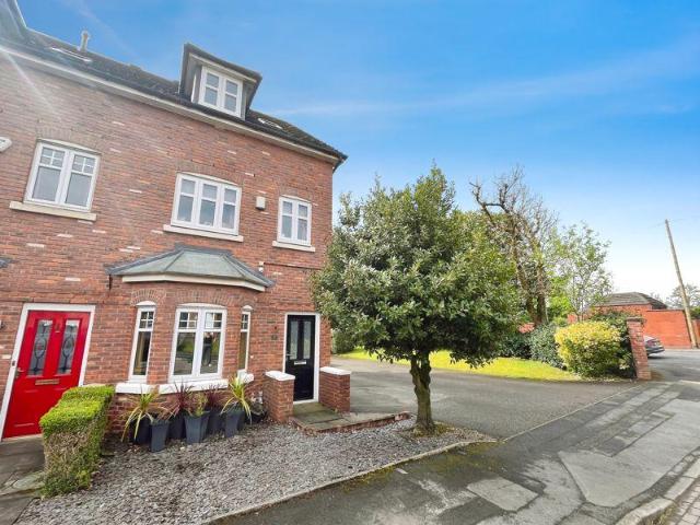 3 bedroom townhouse for sale