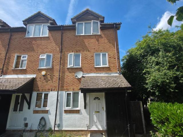 3 bedroom townhouse for sale