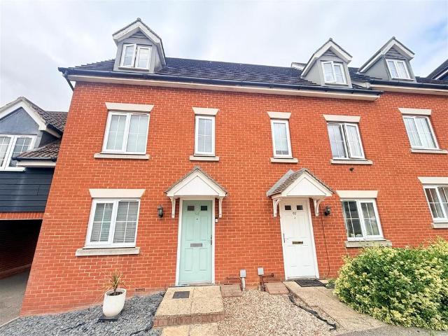 3 bedroom townhouse for sale