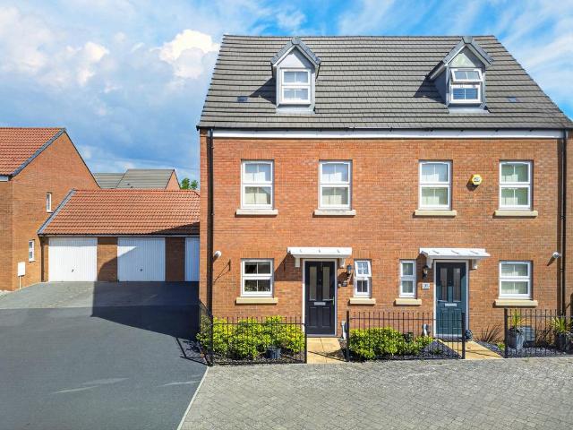 3 bedroom townhouse for sale