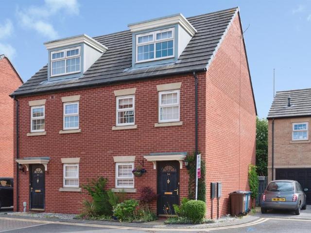 3 bedroom townhouse for sale