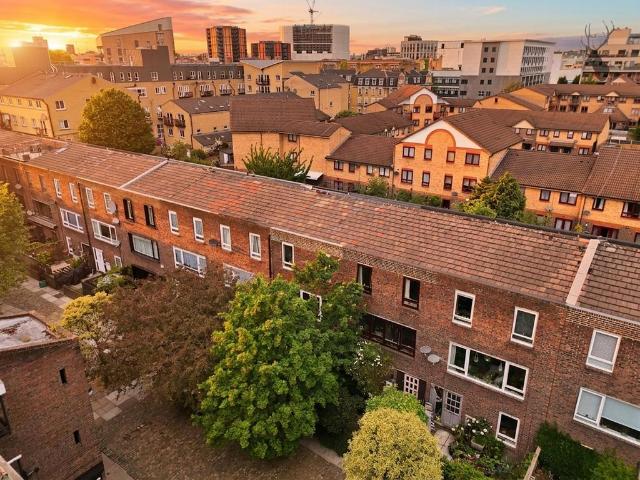 3 bedroom townhouse for sale