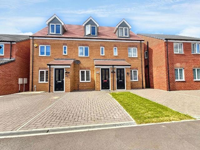 3 bedroom townhouse for sale