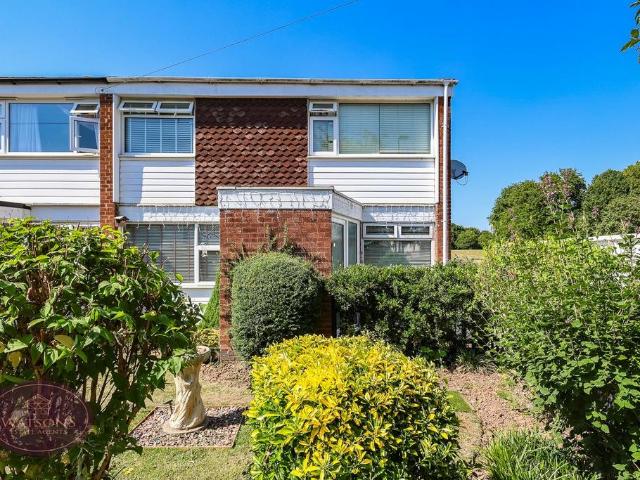 3 bedroom townhouse for sale