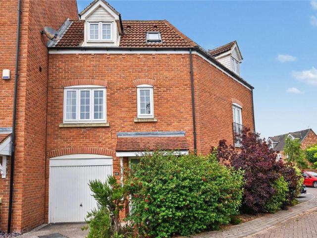 3 bedroom townhouse for sale