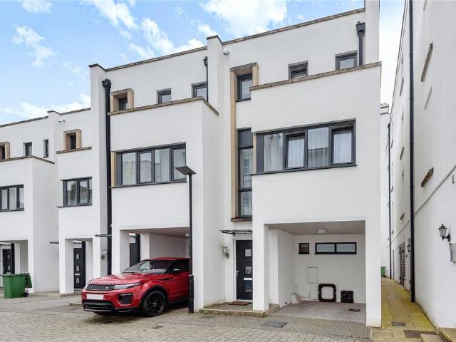 3 bedroom townhouse for sale