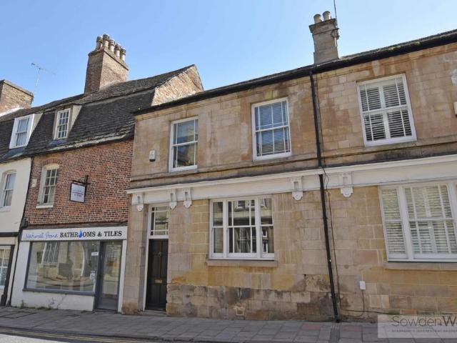 3 bedroom townhouse for sale