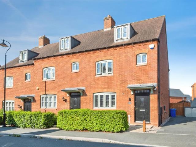 3 bedroom townhouse for sale