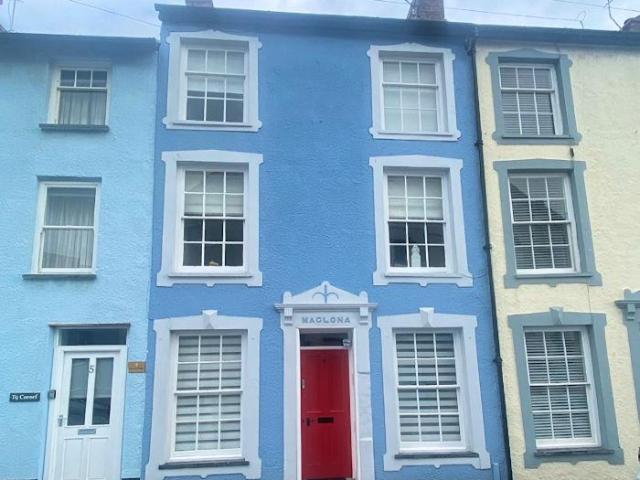 3 bedroom townhouse for sale