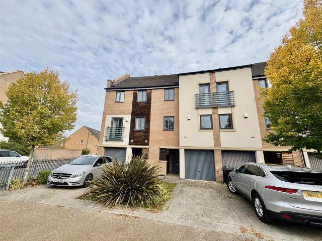 3 bedroom townhouse for sale