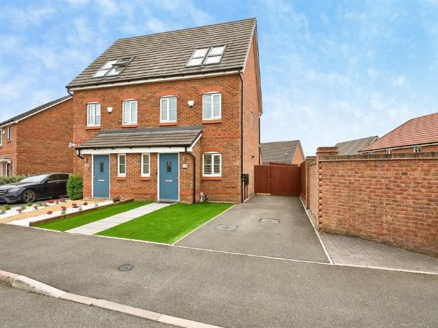 3 bedroom townhouse for sale