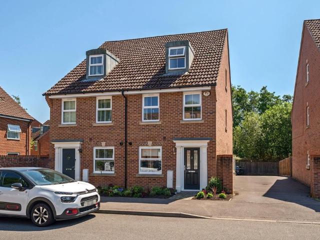 3 bedroom townhouse for sale