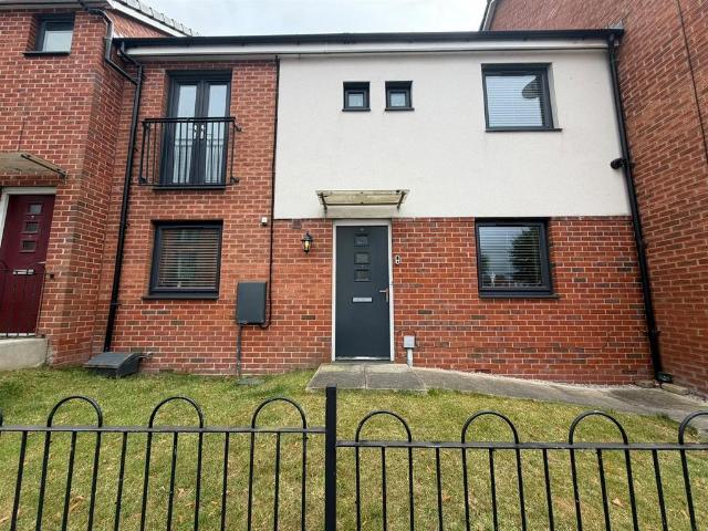 3 bedroom townhouse for sale
