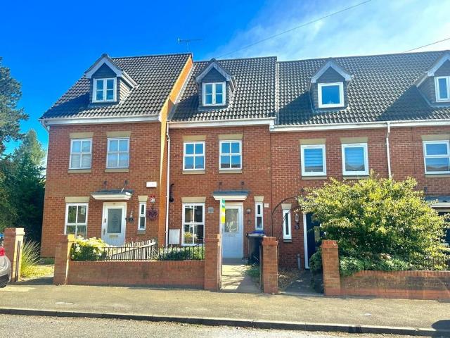 3 bedroom townhouse for sale