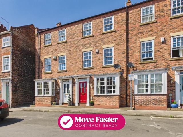 3 bedroom townhouse for sale