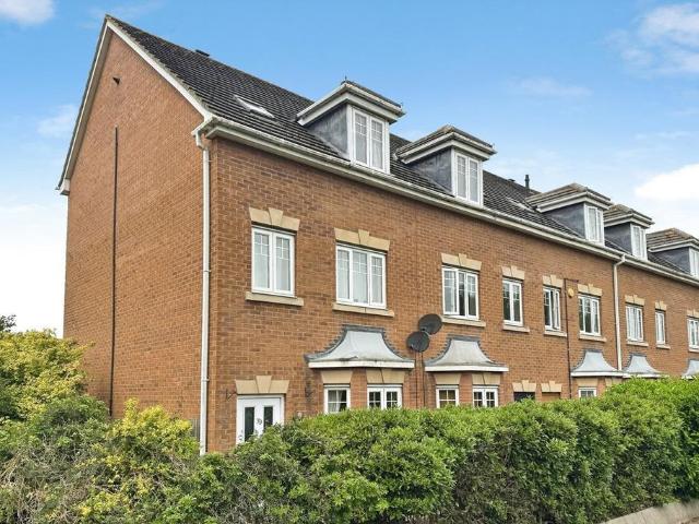 3 bedroom townhouse for sale
