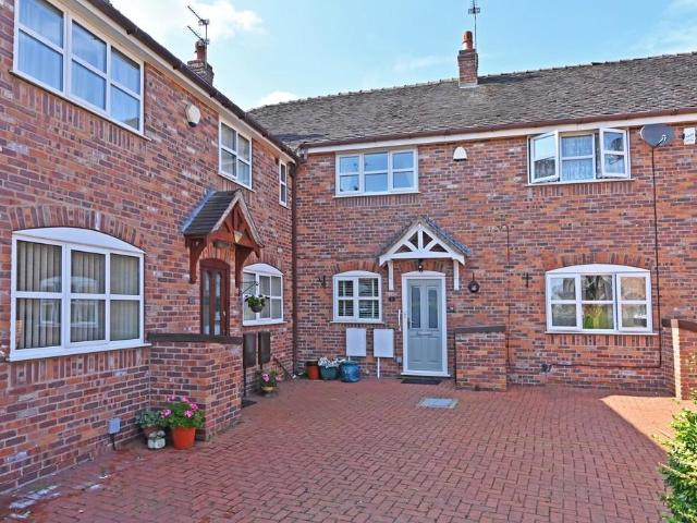 3 bedroom townhouse for sale