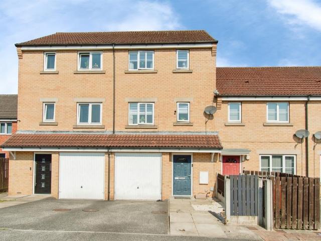 3 bedroom townhouse for sale