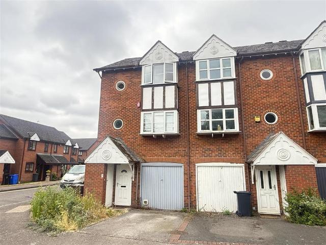 3 bedroom townhouse for sale