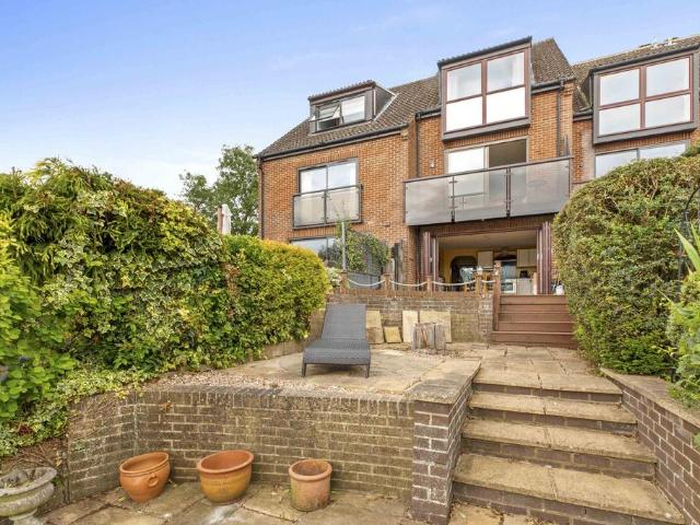 3 bedroom townhouse for sale