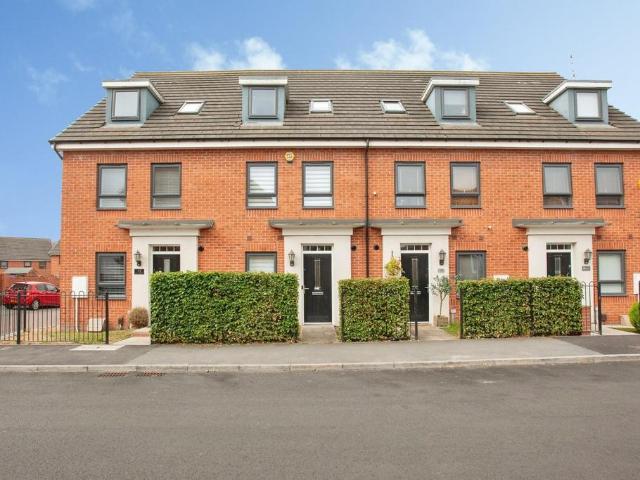 3 bedroom townhouse for sale