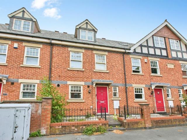 4 bedroom townhouse for sale