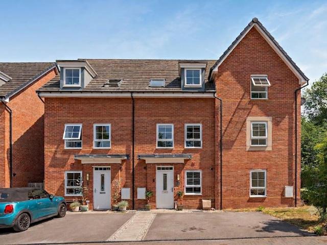 3 bedroom townhouse for sale