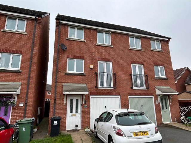3 bedroom townhouse for sale